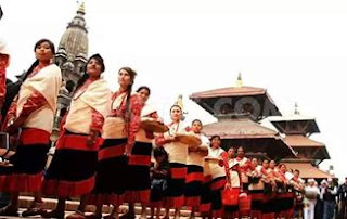 Haku Patasi : The Traditional dress for newari women | Know Newar Community