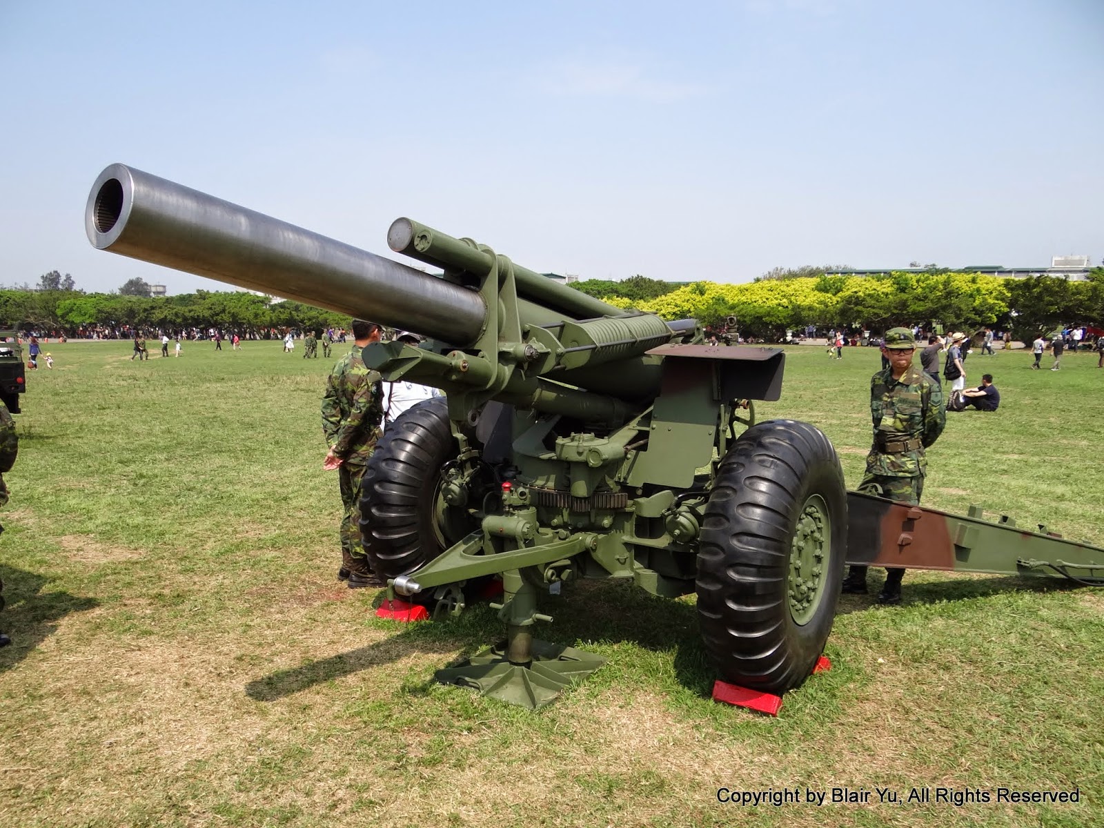 Blair's 軍事,警察及消防攝影: M114 howitzer 155公厘榴炮