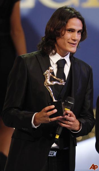 Edinson Cavani Profile | Biography | Biodata-PROFIL FOOTBALL PLAYER'S