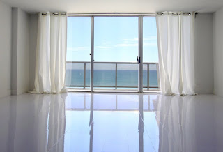 Elesgo Beyaz Parke: Highgloss Parlak Lake Laminat Parke Modelleri