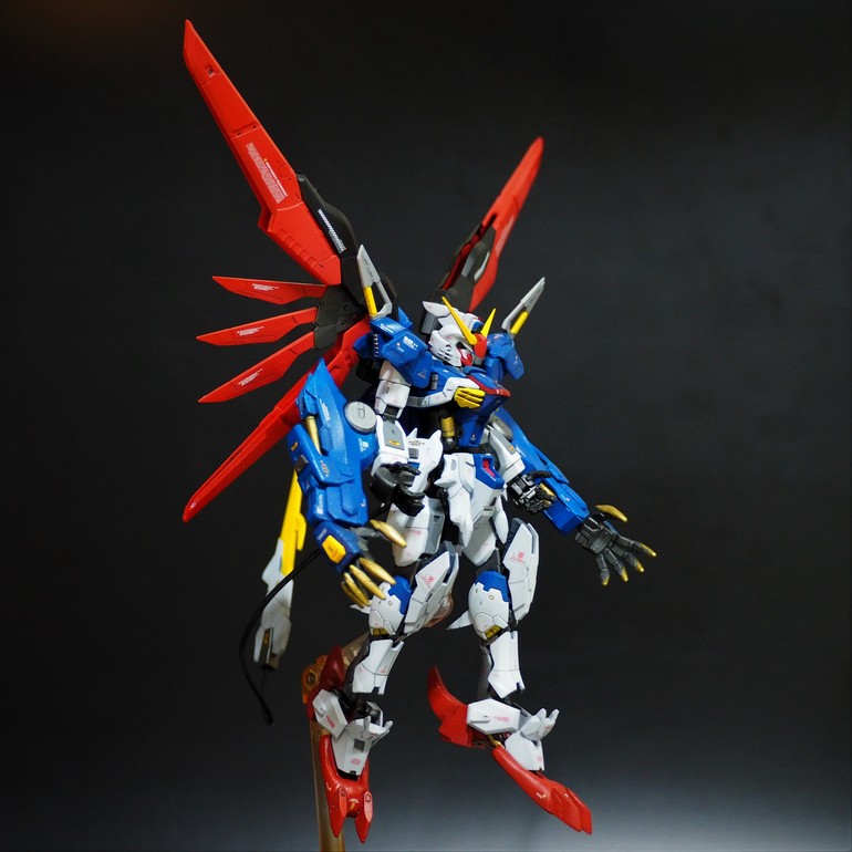 Custom Build: RG x HG 1/144 Gundam Frame Beleth