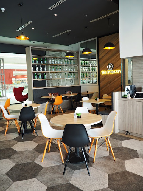 Best Restaurant To Eat: The Embassy Cafe At The Starling Mall Damansara ...