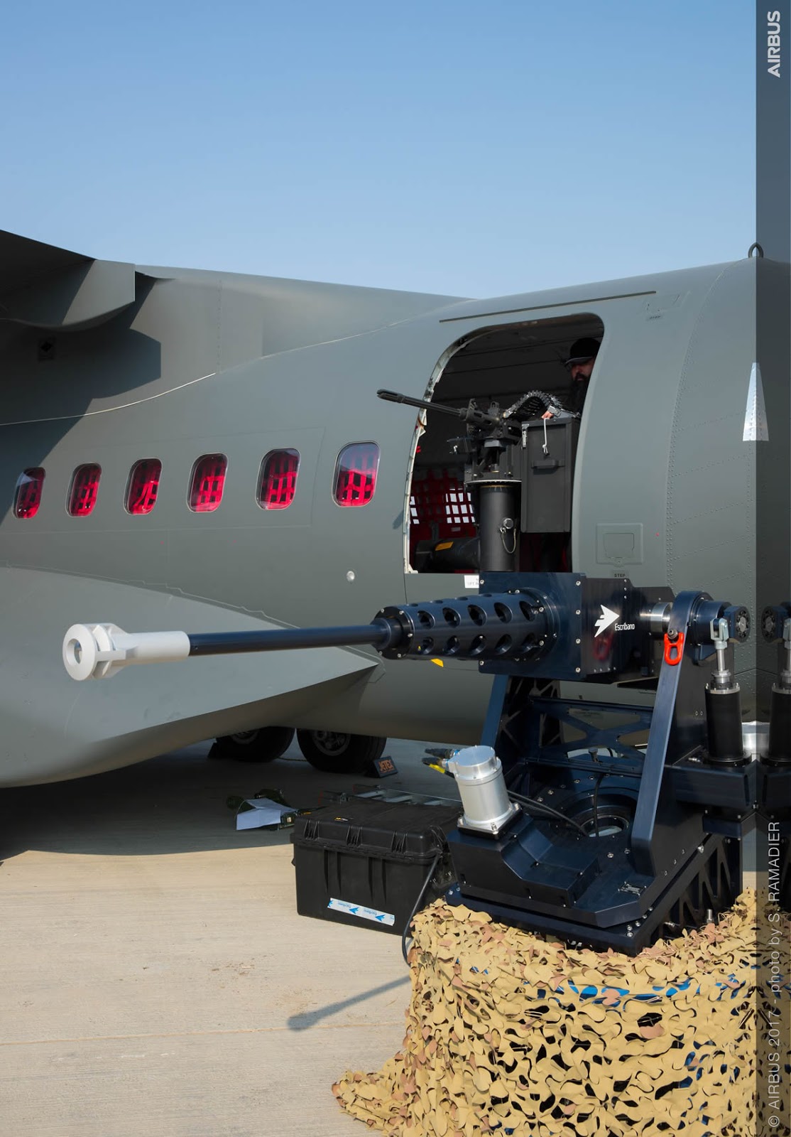 Alacrán (HA-500): Airbus C295 ISR armado en Dubai Airshow 2017