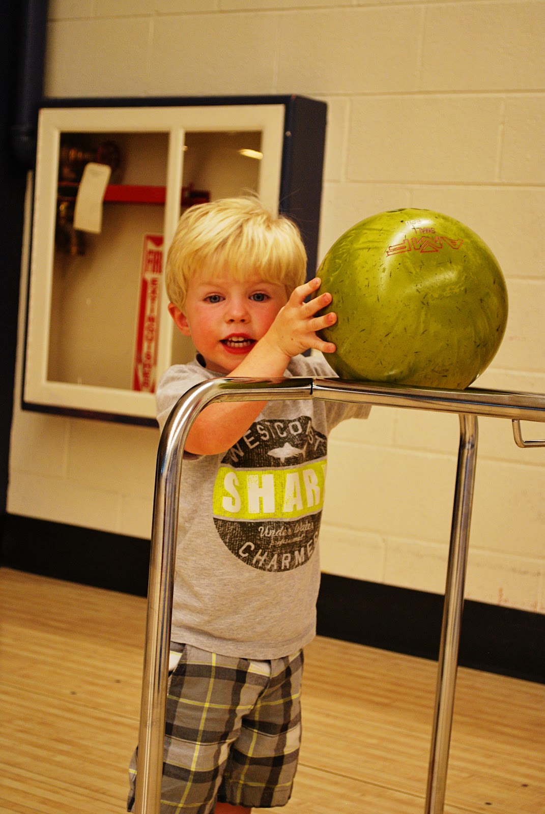 Jaime & Nate: Bowling - Preston's 1st Time