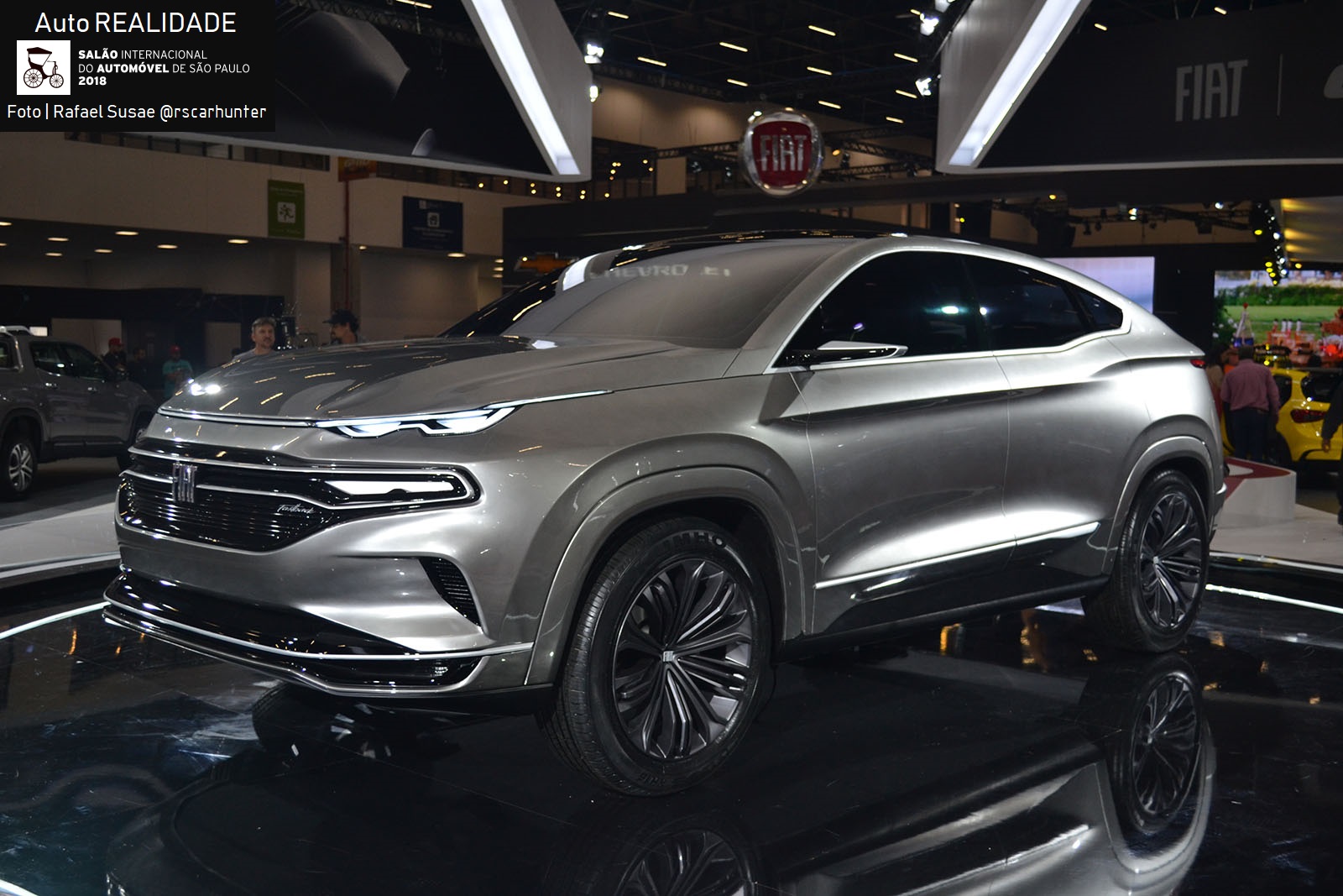 Fiat Fastback é o grande destaque da marca no Salão de SP