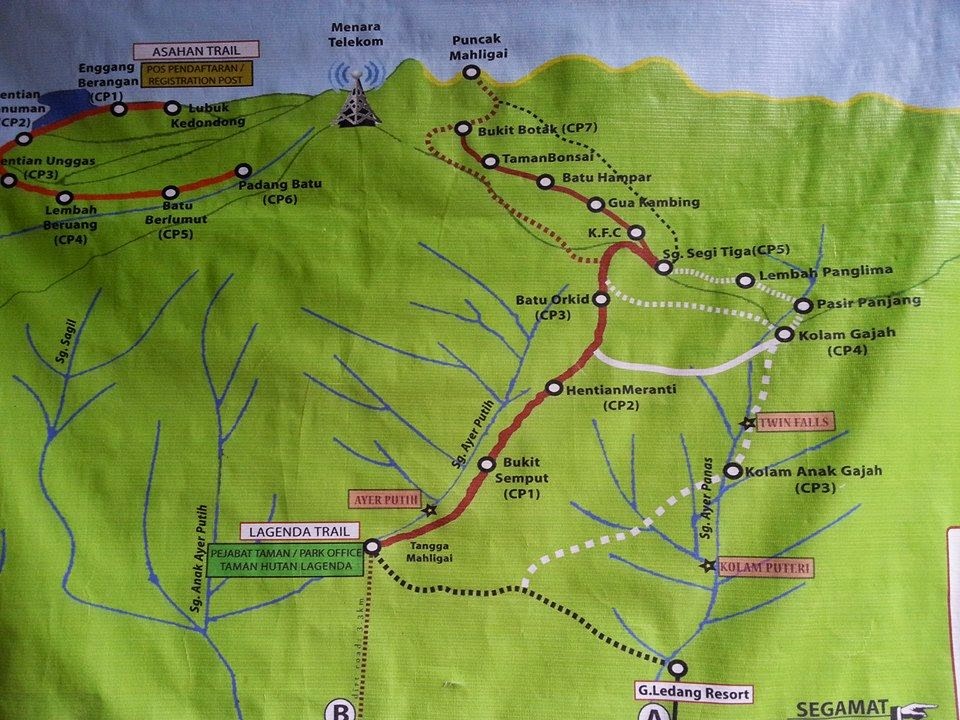 it is never too late to be what you might have been : MENDAKI GUNUNG LEDANG