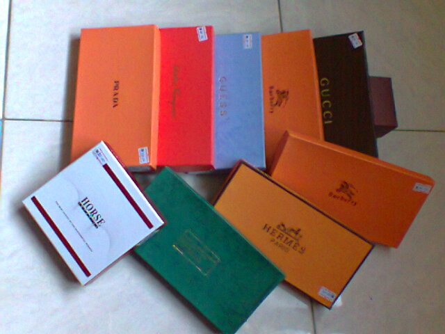 RoZaini Collections: Koleksi Wallet Dan Handbeg Pelbagai Jenama