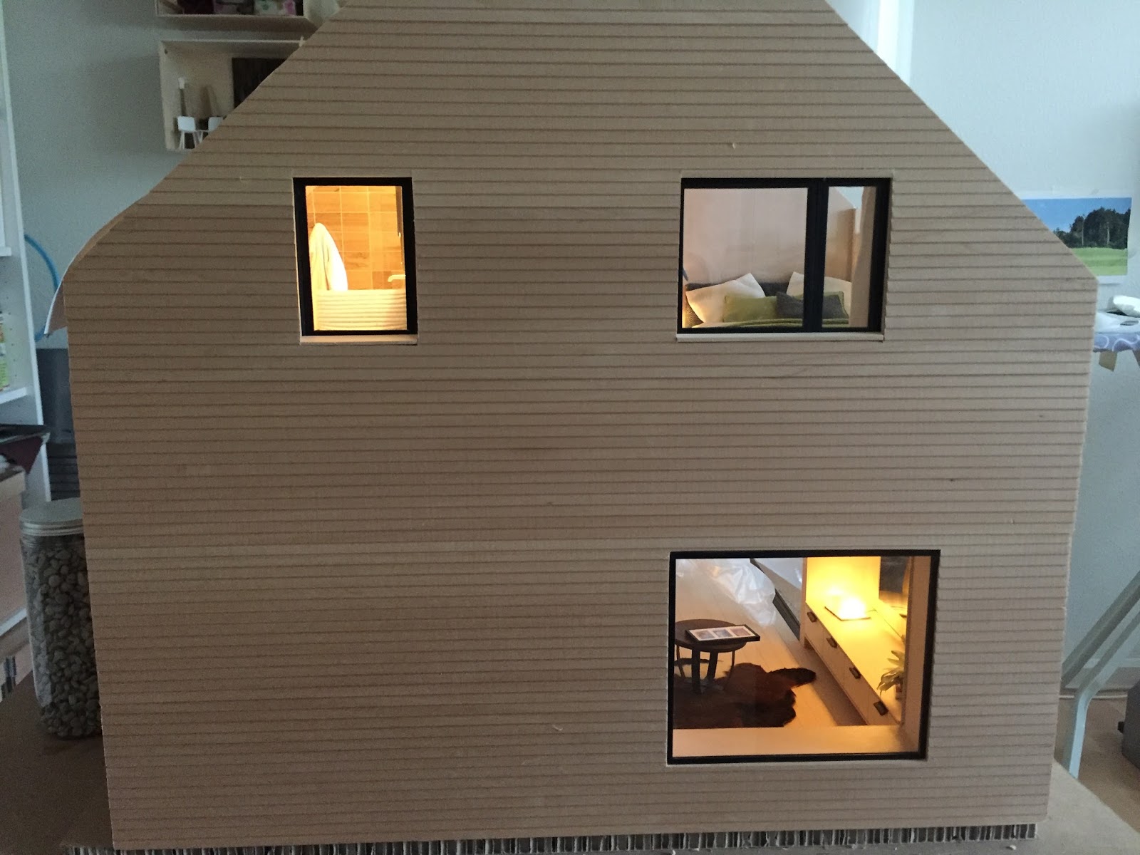 1:12 scale modern model houses: Bedroom, Bathroom, Walk-in Cupboard