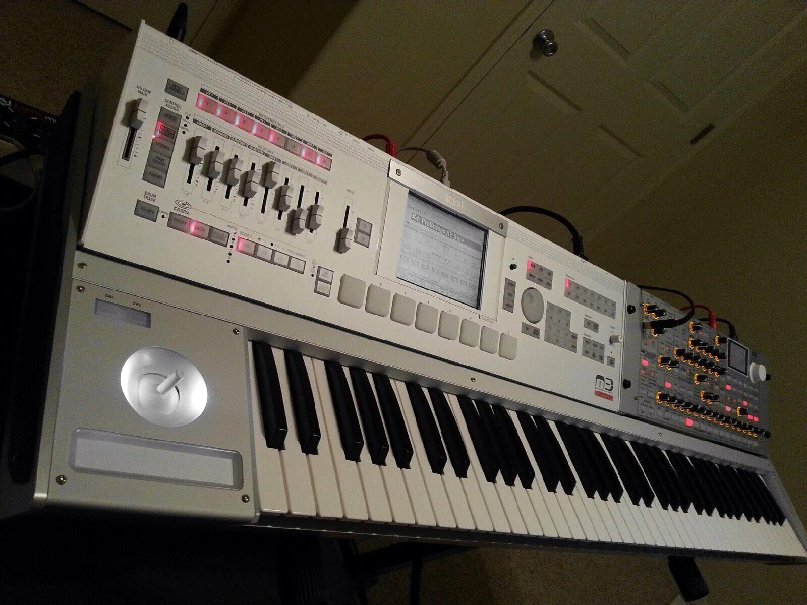 MATRIXSYNTH-B: Korg M3-73 Workstation + Radias Synthesizer Attached