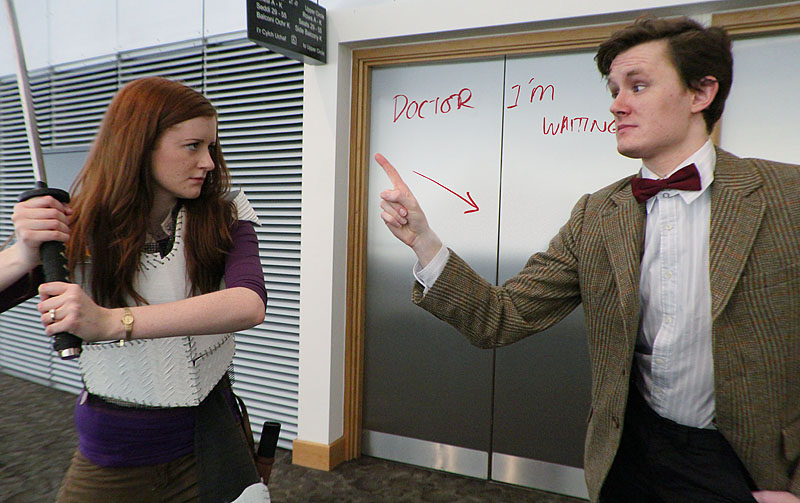 Making My 11th Doctor Costume: The Girl Who STILL Waited - episode 2