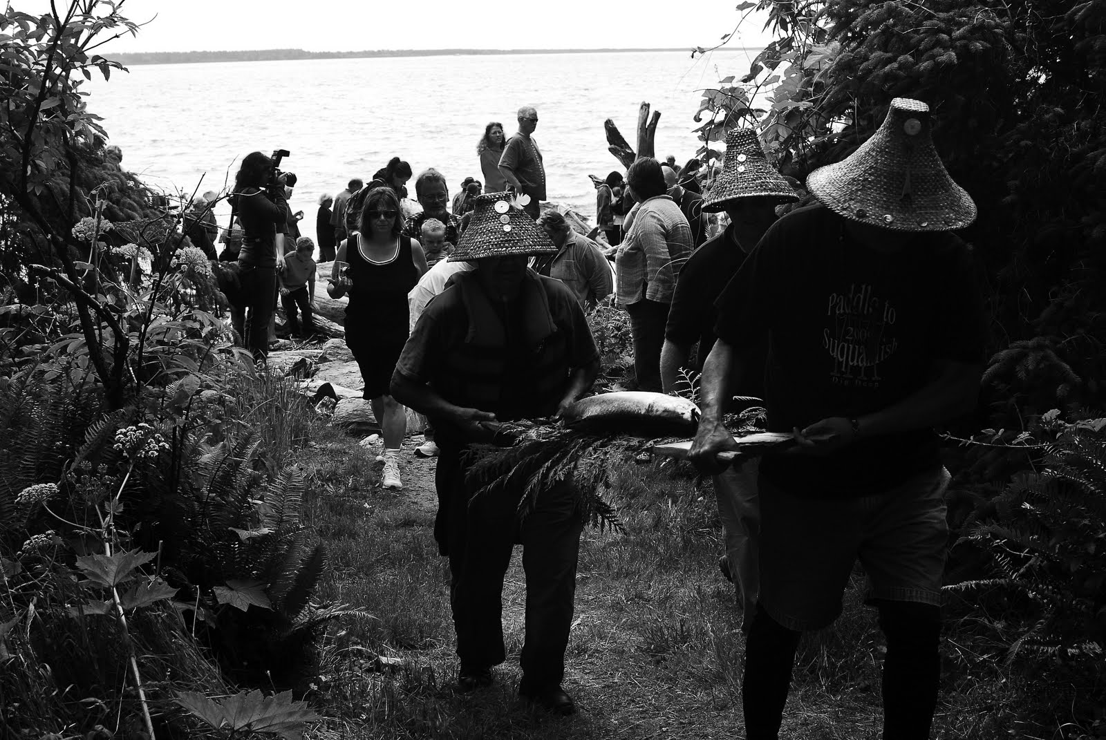 Picture Window photo blog : Chinooks first salmon ceremony, Ft ...