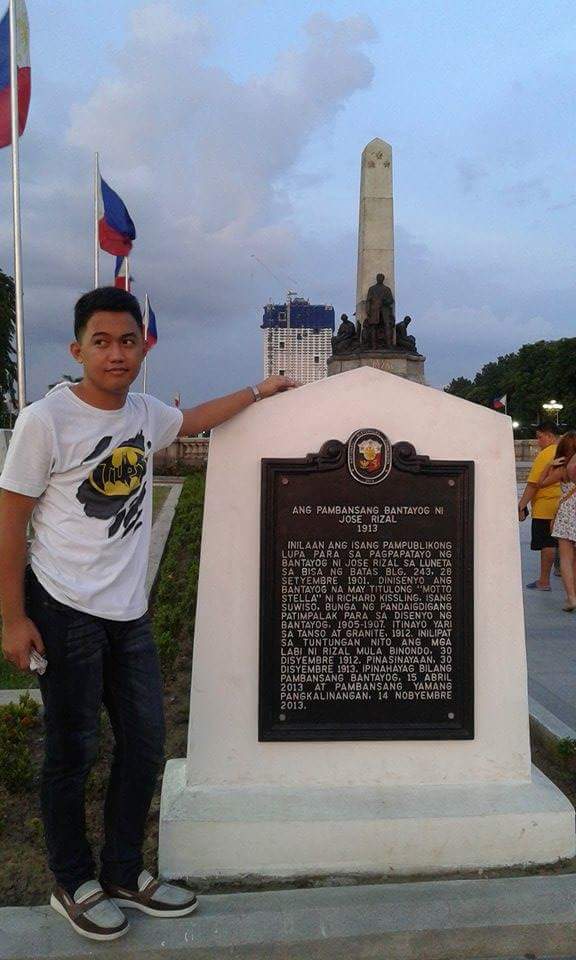 KASAYSAYAN NI PEPE: Si PEPE (Jose Rizal) ay isang dakilang bayani na ...