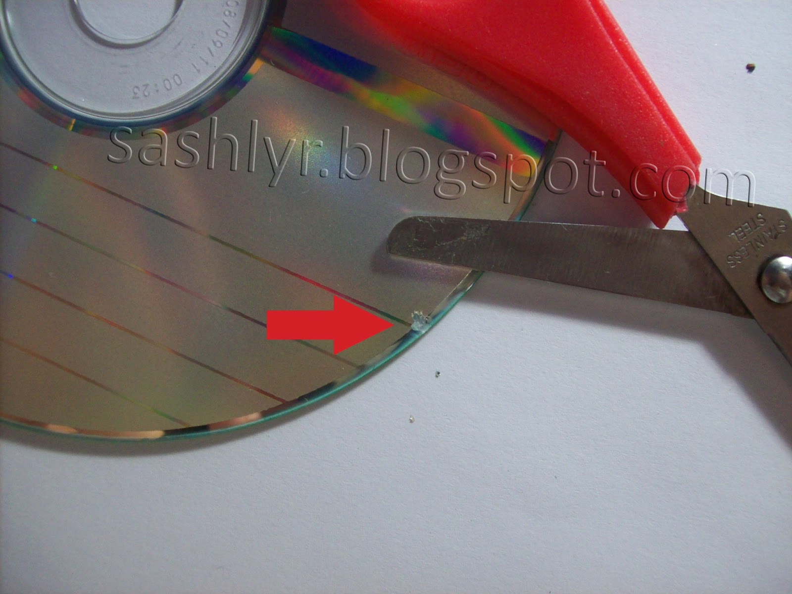 Sashlyr: Arte y decoración: Tutorial: Como reciclar cd's