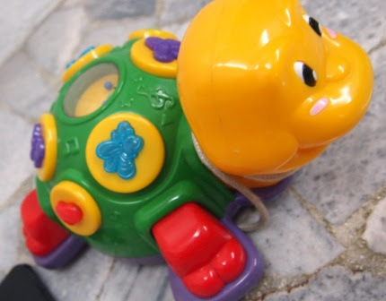 JuaiMurah: Redbox Musical Pull Along Turtle
