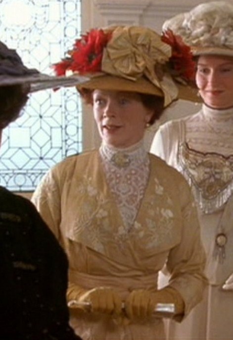 Beauty From Ashes: Dress Inspirations: 4. Movies and TV shows