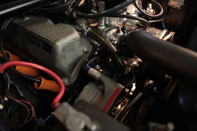 1970 Mustang Plain Jane Sleeper: The New Engine bay