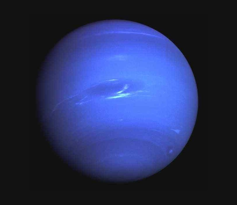 14 Nama Satelit Planet Neptunus dan 3 yang Terbesar ~ Ruana Sagita