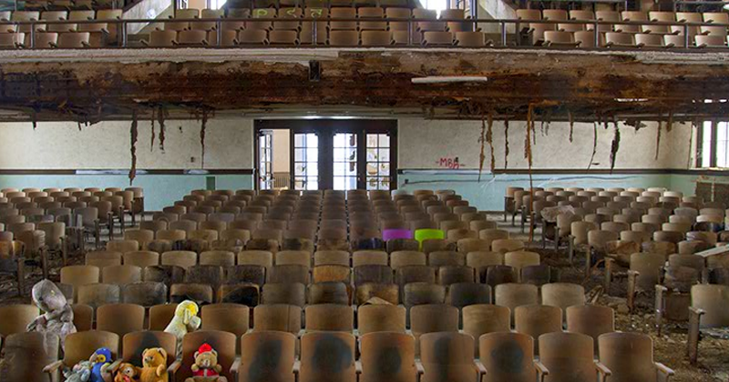 Abandoned High School Escape - New and Best Escape Games Online For Free