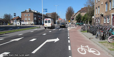 A view from the cycle path: State of the Art Bikeway Design, or is it?