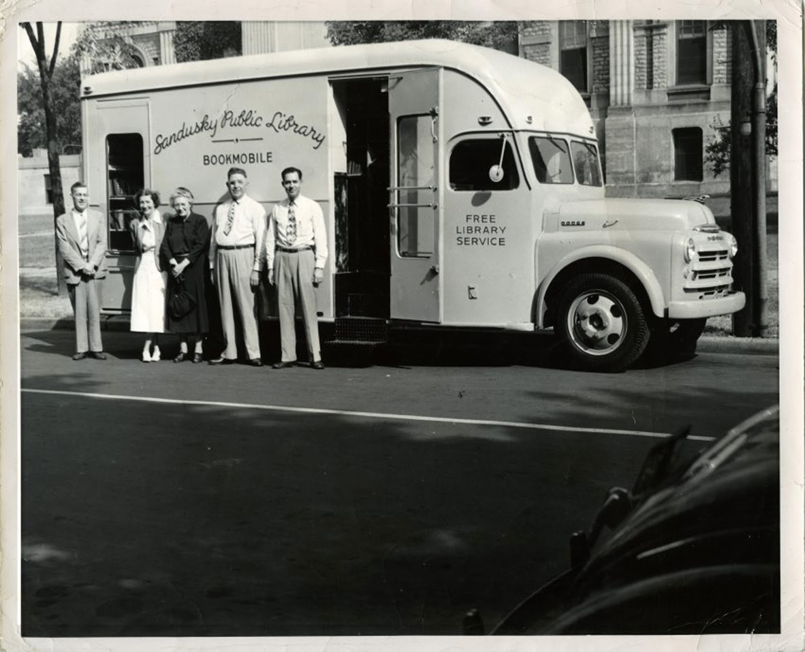 Sandusky History: Sandusky Library’s Bookmobile