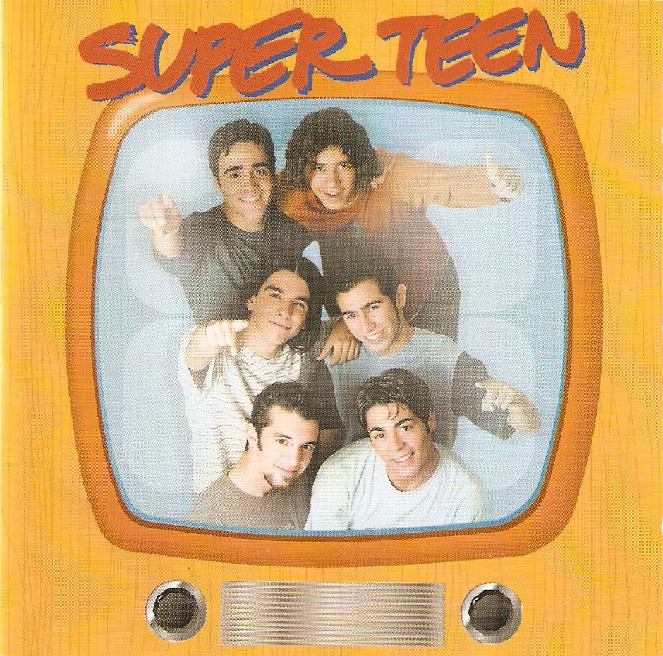 IÉ-IÉ: SUPER TEEN