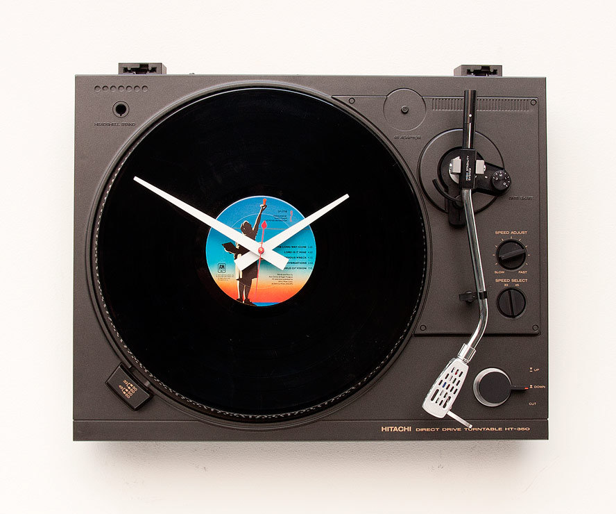Check The Cool Wax: Cool Recycled Record Players Into Clocks