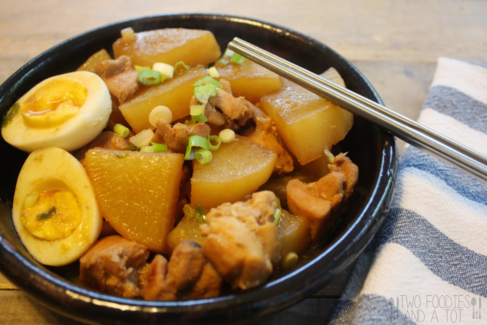 Two foodies and a tot: Braised chicken with daikon