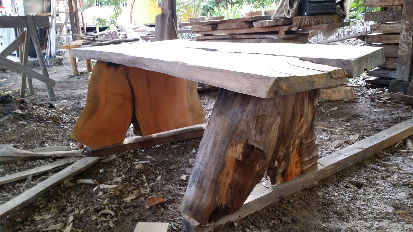 TEMBUSU WOODWORKS: Kayu Tembusu Rustic Slab Coffee Table