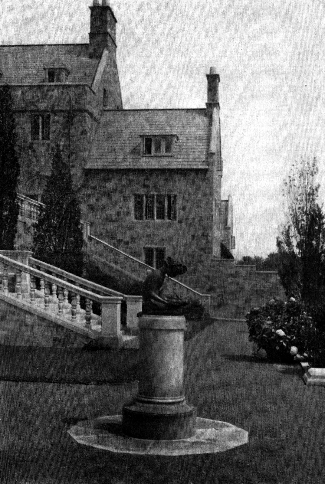 Half Pudding Half Sauce: THE BEST HOUSE OF THE YEAR - "KILLENWORTH"