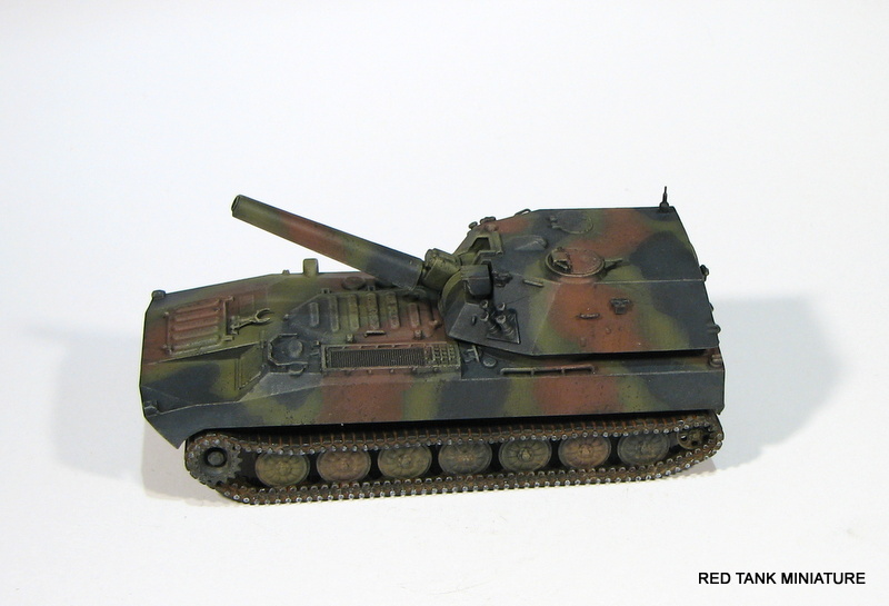 Gulumik Military Models: M120G RAK 1/72 RED TANK MINIATURE