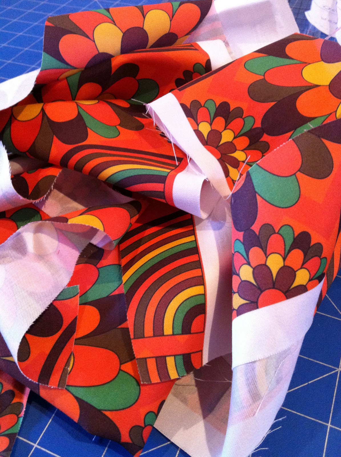 CurlyPops: Remember this dress?