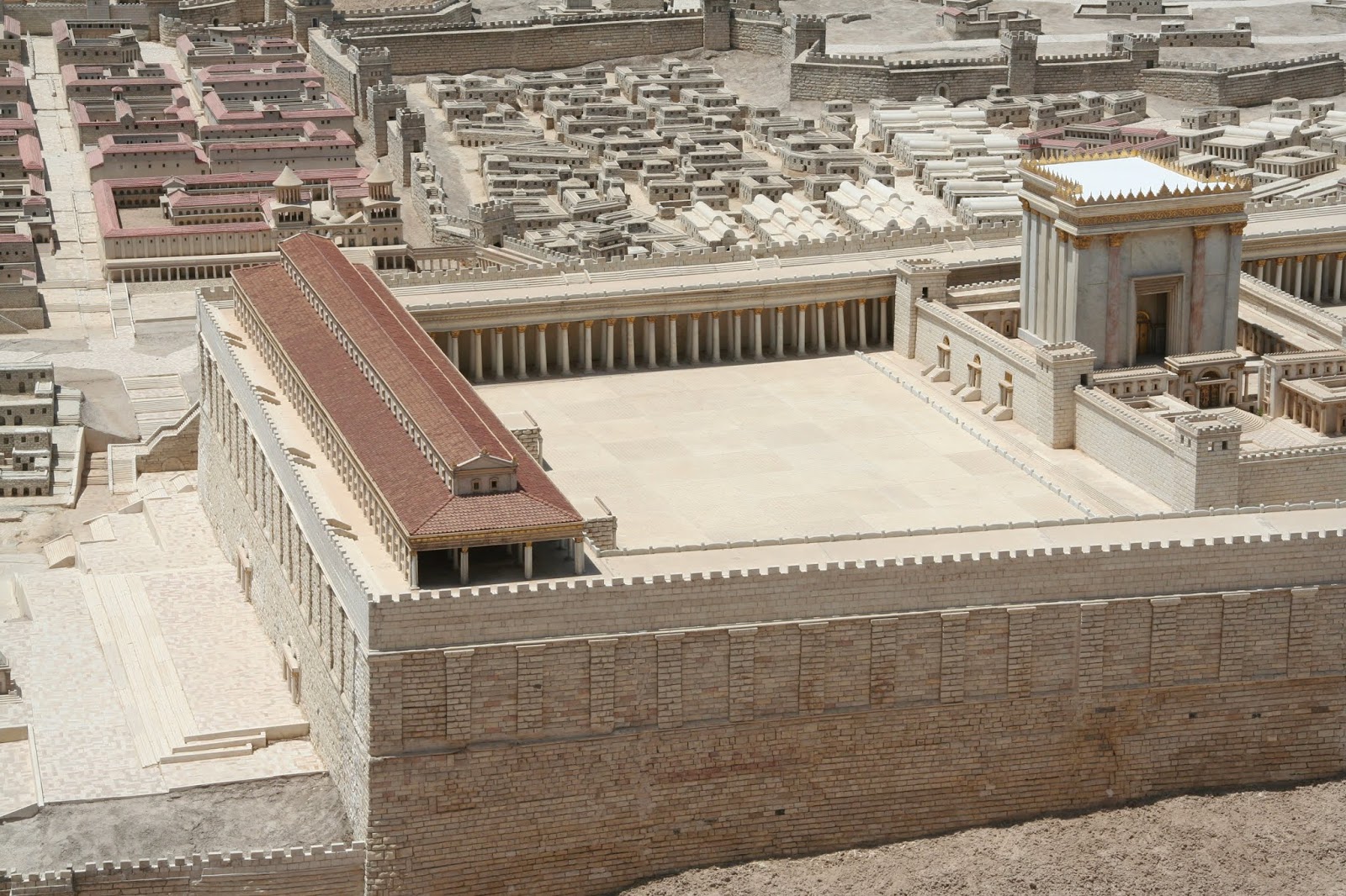 Beit Emmett: Matthew 4: Luke 4-5