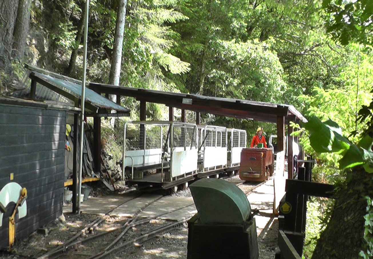 Narrow Gauge Railways UK: Morwellham Quay - Copper Mine Tramway