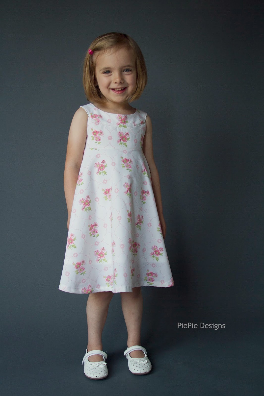 PiePie Designs: DIY Girl's Dress: The Lorelei Girl Dress