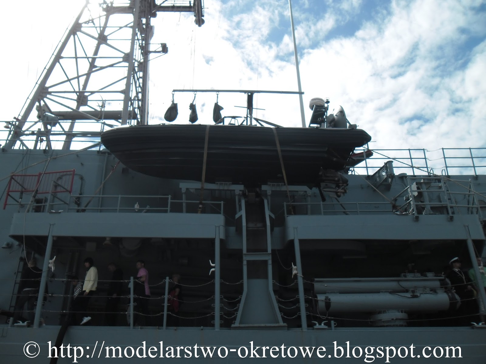 Modelarstwo okrętowe: Święto Wojska Polskiego - Wodowanie monety ORP ...