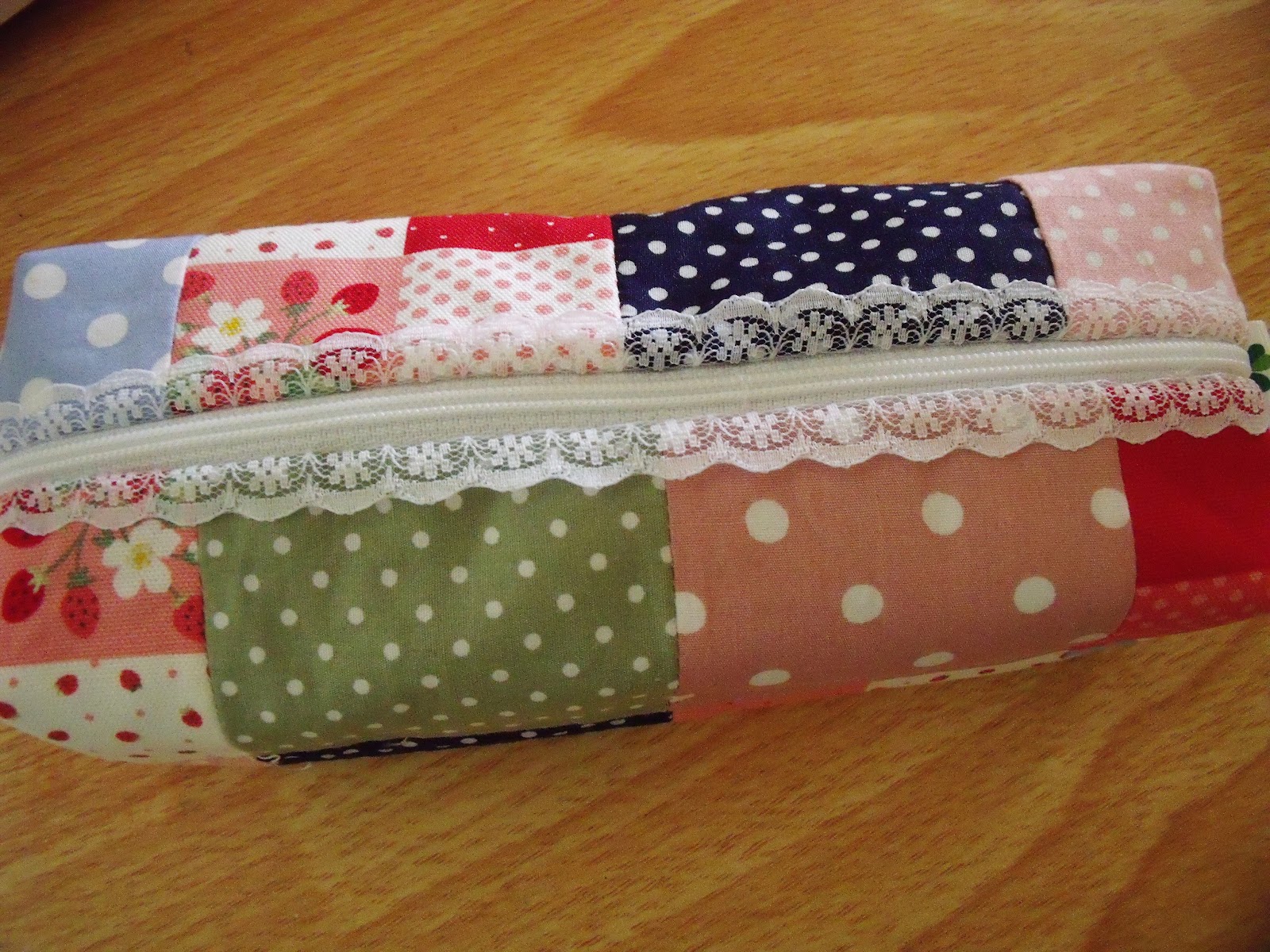 The Handmade Passion: Pencil cases