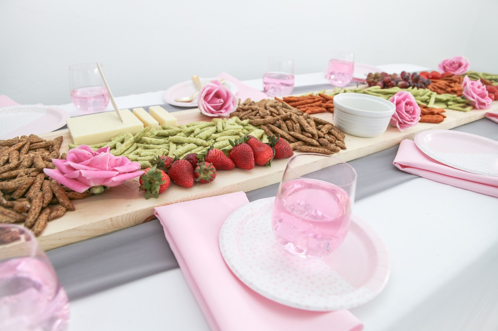 Boho Grazing Table Runner with Harvest Snaps | Celebration Stylist ...