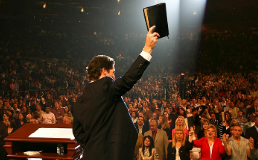 NAIRA HUB: 4 Questions Pastors Should Ask Their Congregants