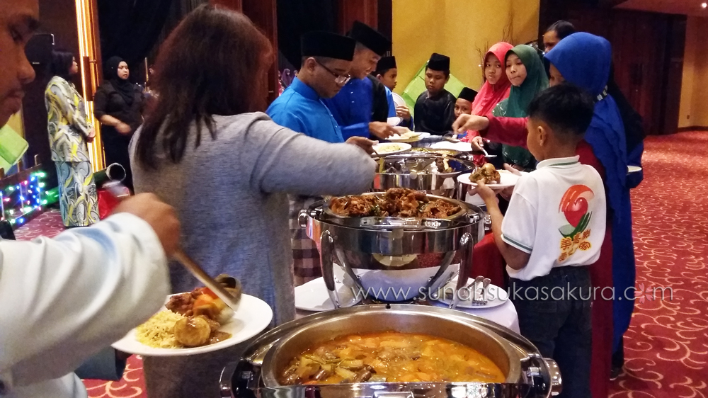 Program CSR dan Jamuan Hari Raya Aidilfitri The Puteri Pacific Hotel ...