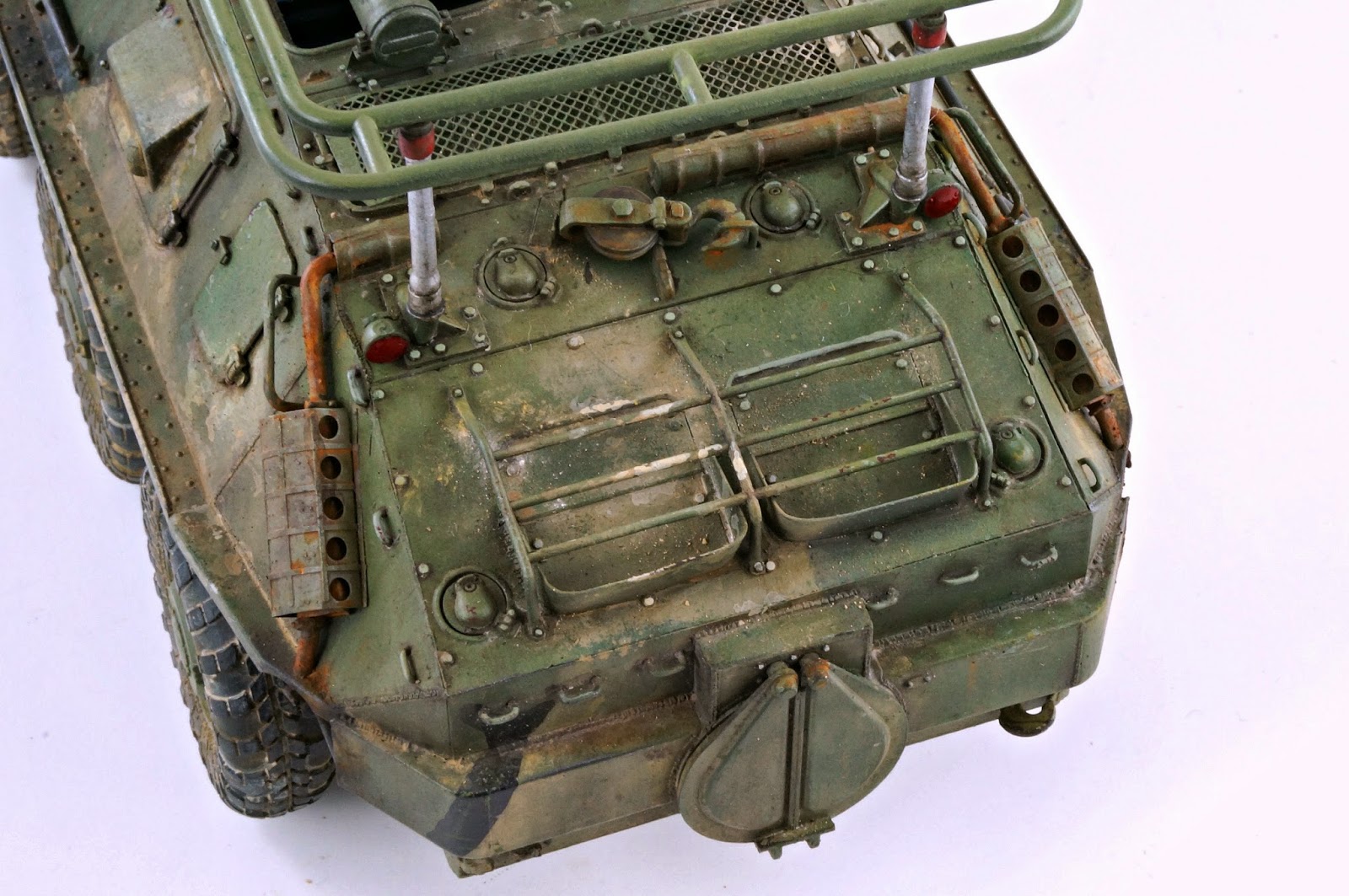 KNMinis: BTR-60PU (R-145BM) Finished