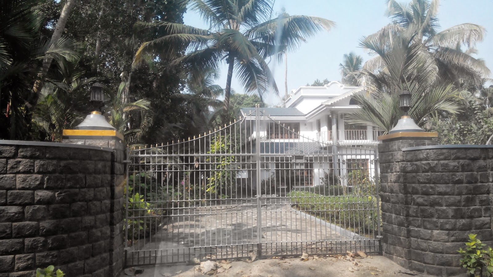 Kerala Gate Designs: Front Gates of Kerala Houses