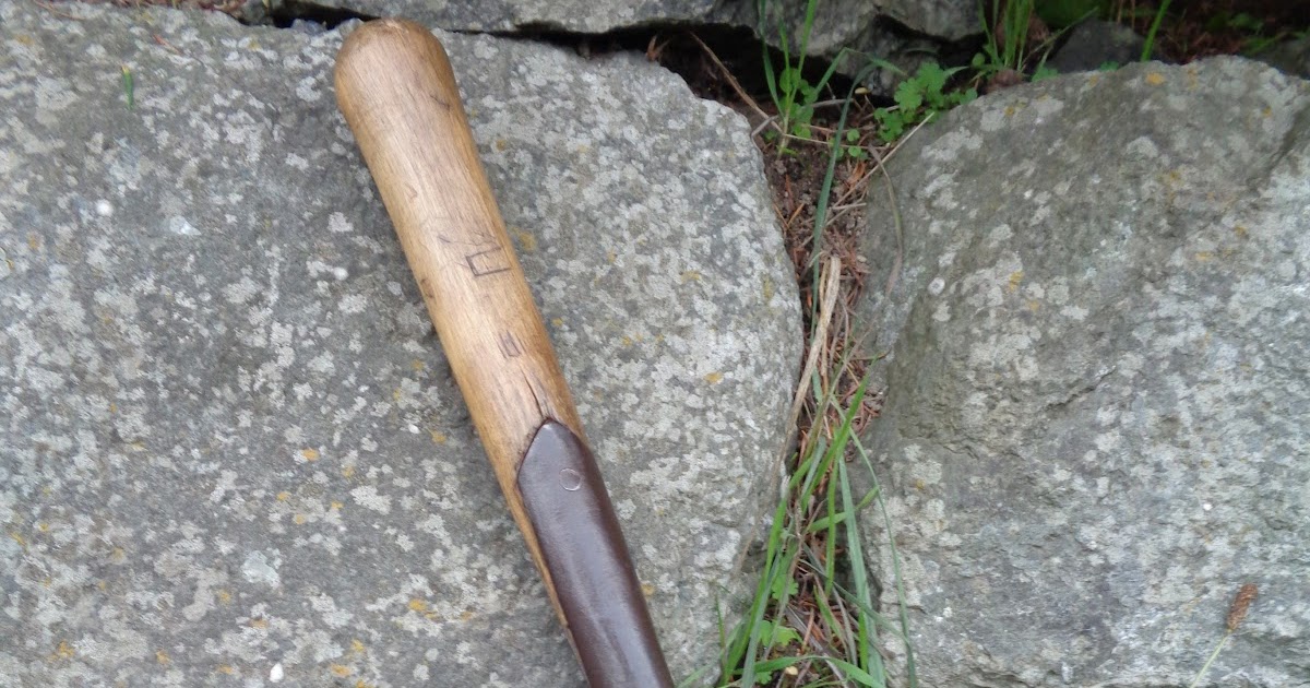 Four Bees: Imperial Russan Trench Spade - Shovel, 1916, К Ш, Saw Tooth ...