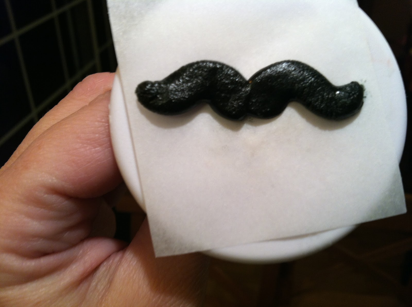 The Iced Queen: Royal Icing Mustache for Movember