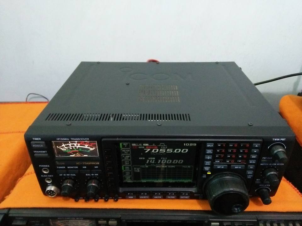 ICOM IC 756 PRO II ~ OUTLET RADIO TRANSCEIVER