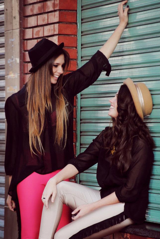 Lali Esposito News: Julieta e Paulina Vetrano per la campagna di ...