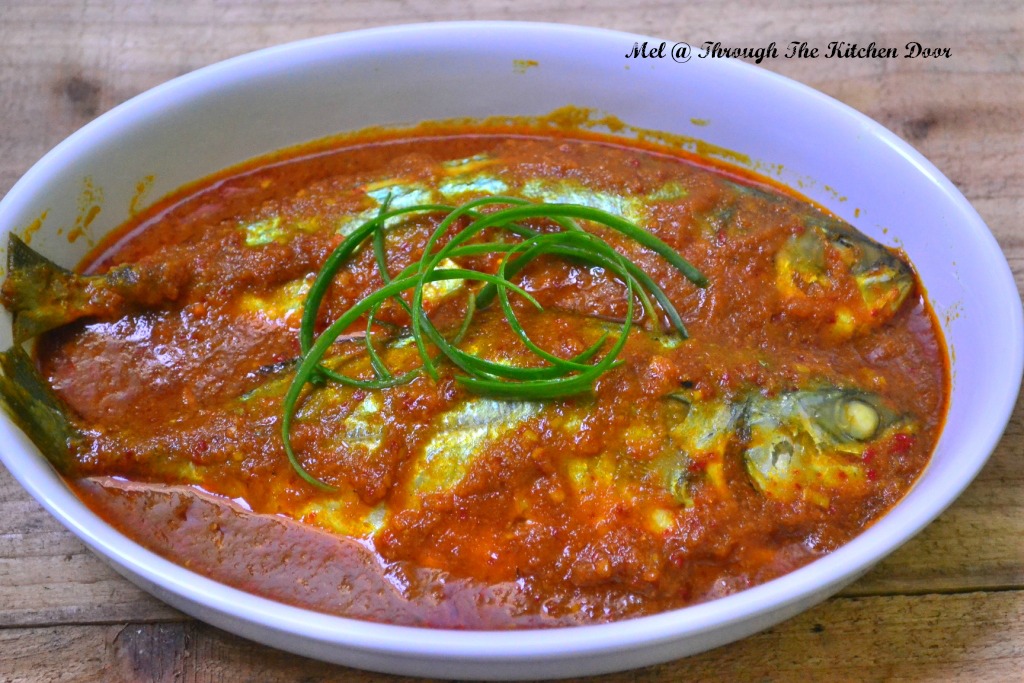 Through The Kitchen Door: Nyonya Tamarind Fish (Ikan Gerang Assam)