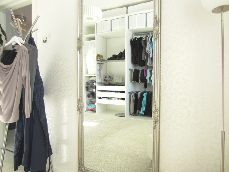 up, CLOSET & personal - vaatehuoneesta | Taloja ja Toiveita
