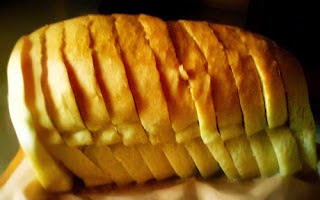 ROTI TAWAR LEMBUT DAN MANIS | RONGGOBLEDHEXS