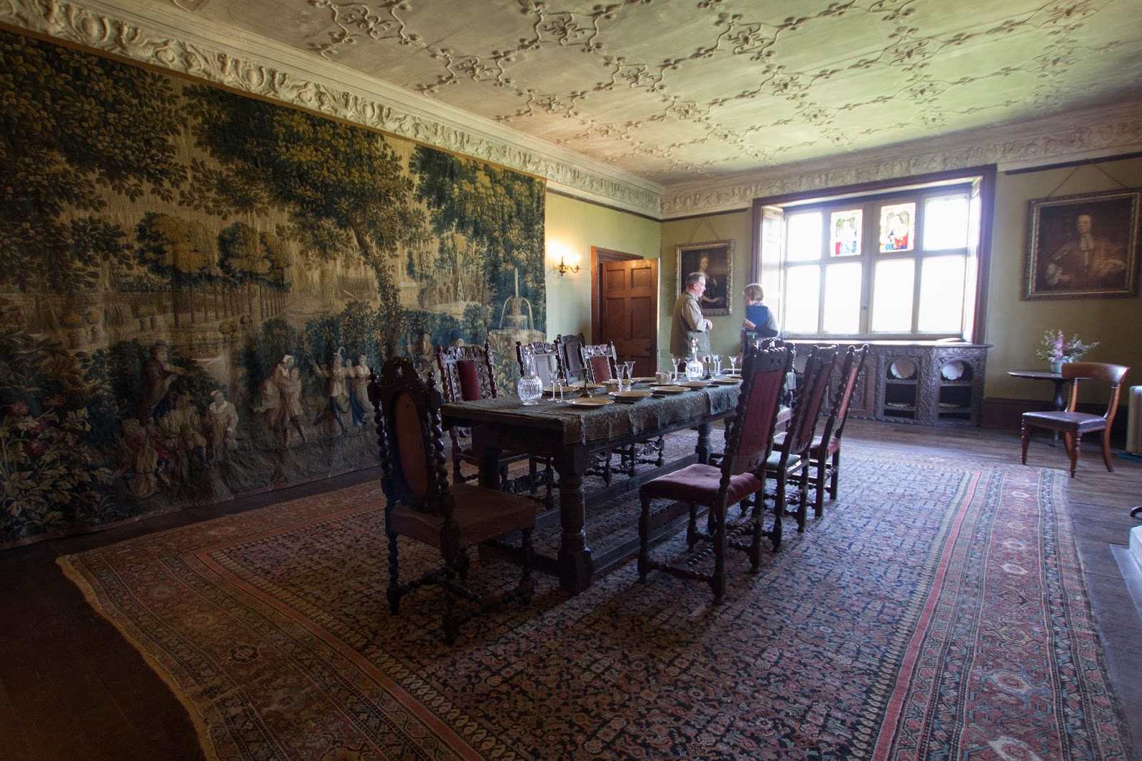 Escapes and Photography: Spring at Chastleton House