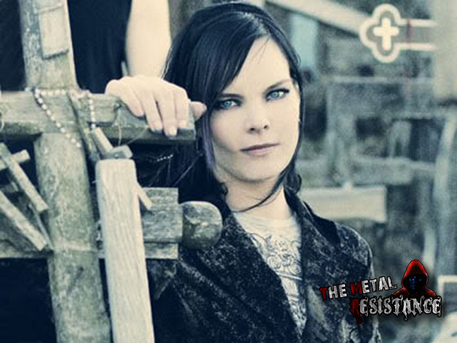 Anette Olzon fuera de Nightwish